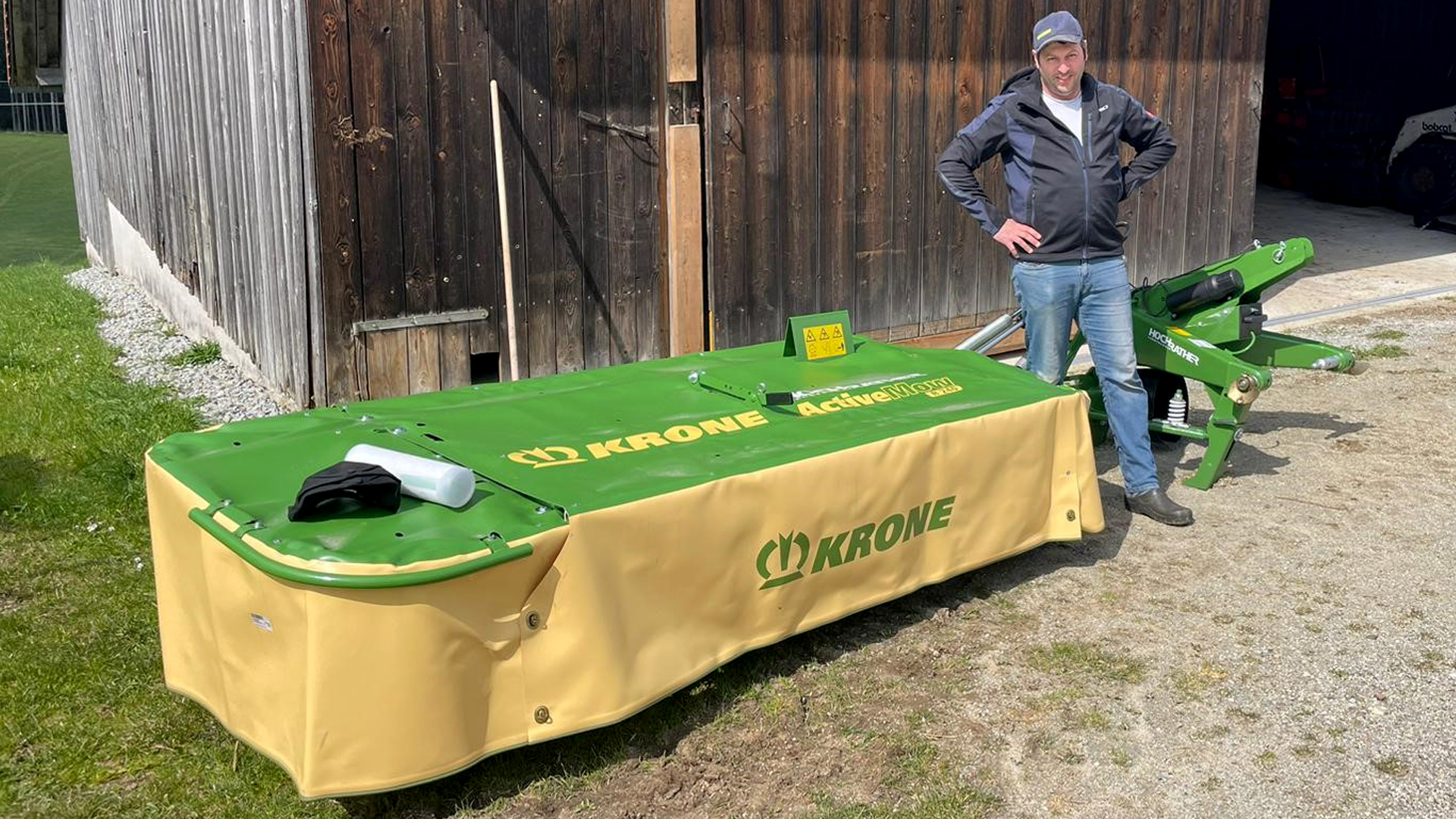 Mähwerk-Übergabe an Familie Tober - Hochrather Landtechnik Shop