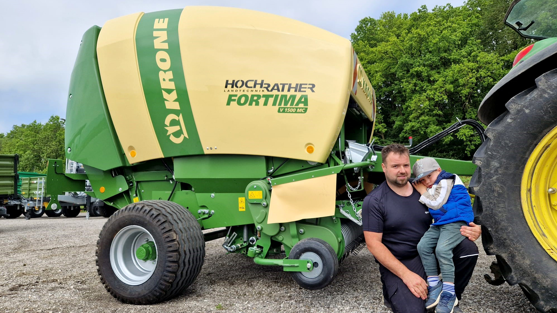 Pressen-Übergabe an Herrn Brandstetter – Hochrather Landtechnik GmbH ...